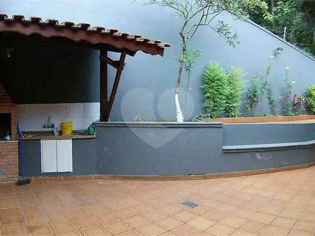 Casa / Sobrado para Venda em São Paulo/SP Tremembé 3 Quartos