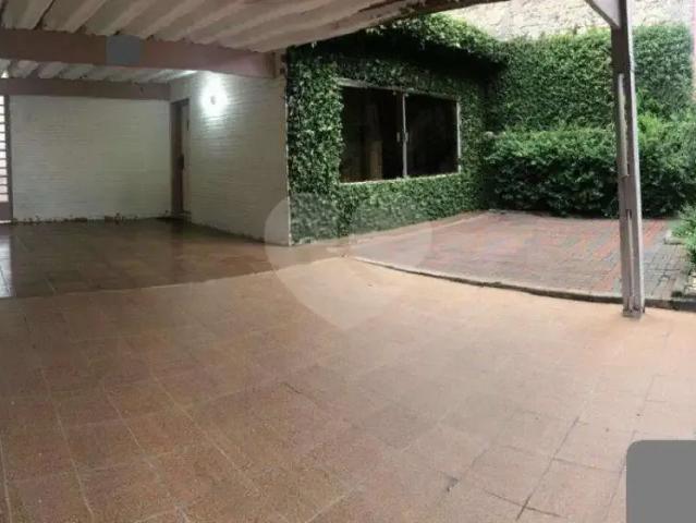 Casa / Sobrado para Venda em São Paulo/SP Tremembé 3 Quartos