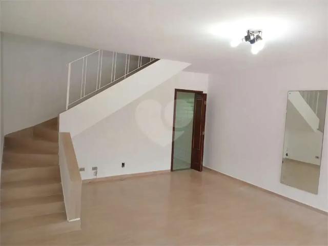 Casa / Sobrado para Venda em São Paulo/SP Tucuruvi 2 Quartos