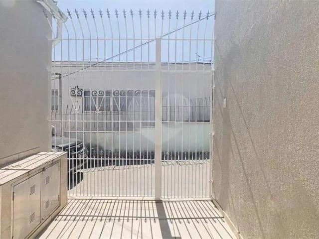 Casa / Sobrado para Venda em São Paulo/SP Tucuruvi 2 Quartos