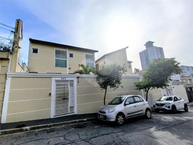 Casa / Sobrado para Venda em São Paulo/SP Tucuruvi 2 Quartos