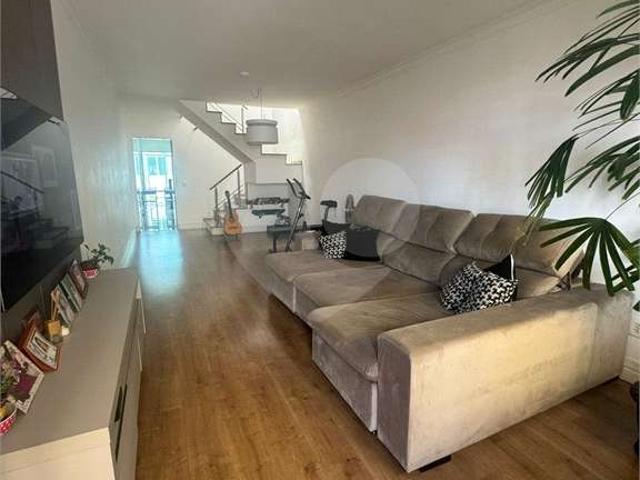 Casa / Sobrado para Venda em São Paulo/SP Vila Nivi 3 Quartos