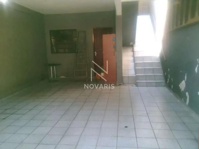 Casa / Sobrado para Venda em São Paulo/SP Valo Velho 4 Quartos