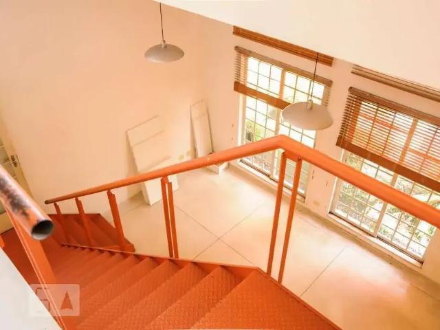 Casa / Sobrado para Venda em São Paulo/SP Vila Madalena 2 Quartos