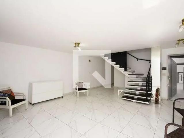 Casa / Sobrado para Venda em São Paulo/SP Vila Madalena 3 Quartos