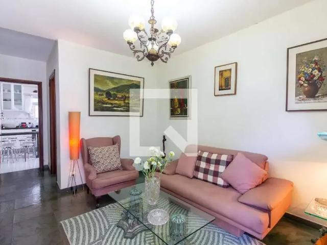 Casa / Sobrado para Venda em São Paulo/SP Vila Madalena 3 Quartos