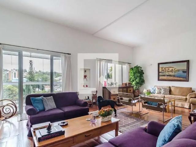 Casa / Sobrado para Venda em São Paulo/SP Vila Madalena 3 Quartos