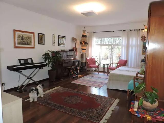 Casa / Sobrado para Venda em São Paulo/SP Vila Madalena 3 Quartos