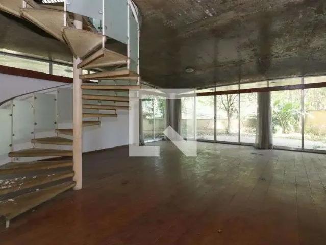 Casa / Sobrado para Venda em São Paulo/SP Vila Madalena 3 Quartos