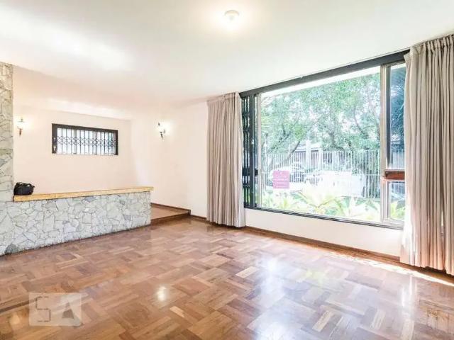 Casa / Sobrado para Venda em São Paulo/SP Vila Madalena 3 Quartos