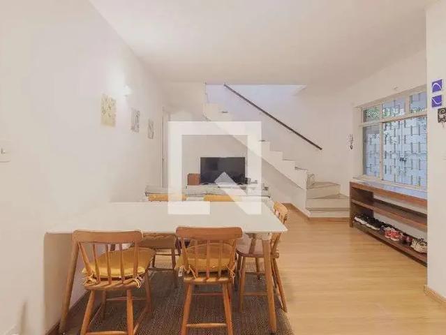 Casa / Sobrado para Venda em São Paulo/SP Vila Madalena 3 Quartos