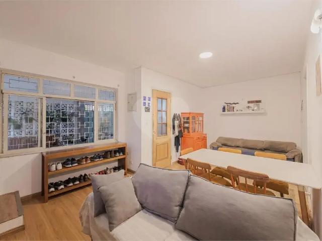 Casa / Sobrado para Venda em São Paulo/SP Vila Madalena 3 Quartos