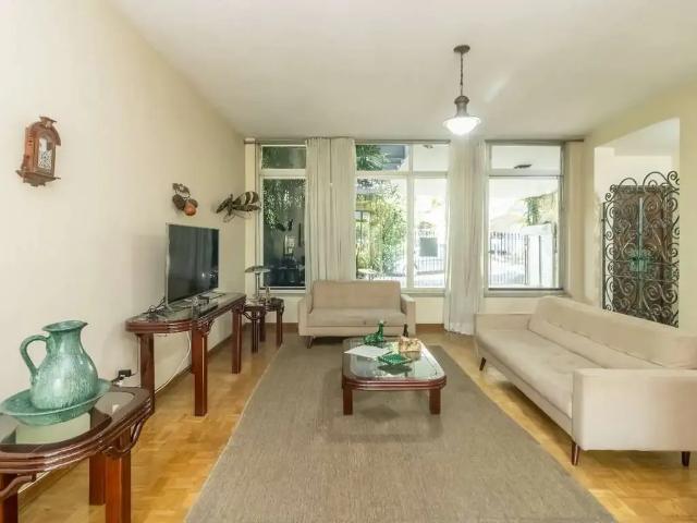Casa / Sobrado para Venda em São Paulo/SP Vila Madalena 3 Quartos