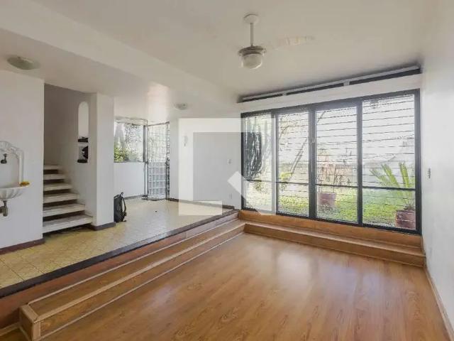 Casa / Sobrado para Venda em São Paulo/SP Vila Madalena 3 Quartos