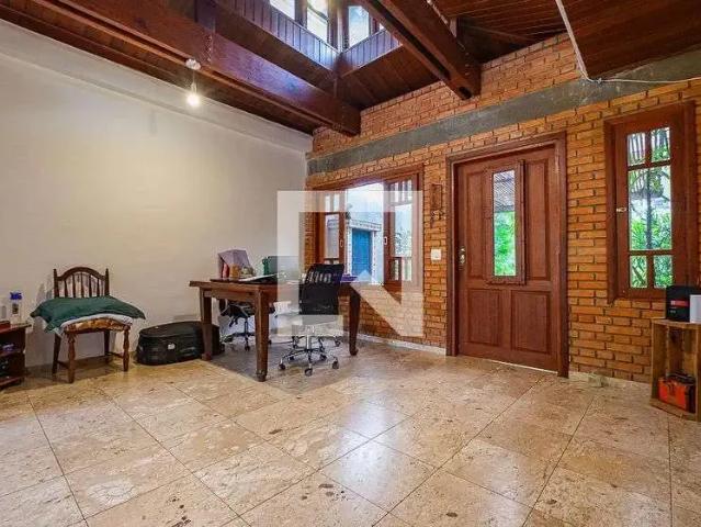 Casa / Sobrado para Venda em São Paulo/SP Vila Madalena 4 Quartos