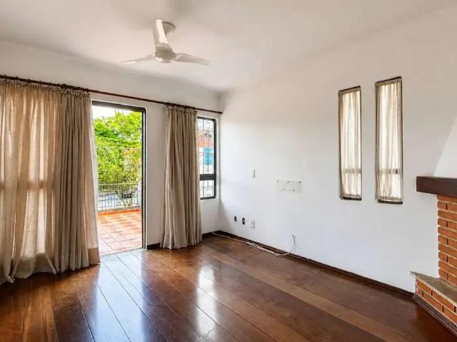Casa / Sobrado para Venda em São Paulo/SP Vila Madalena 3 Quartos