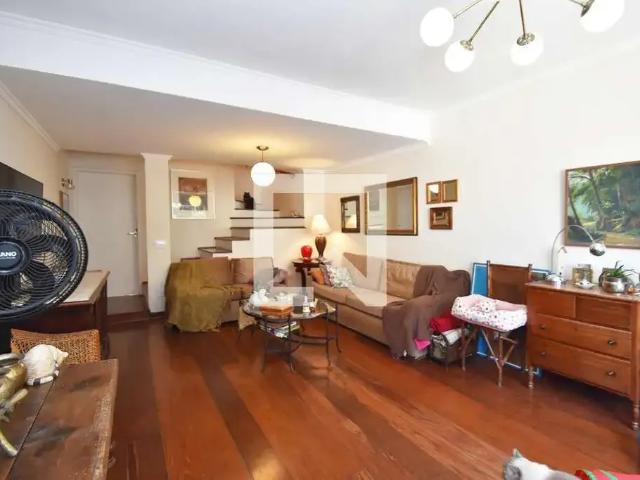 Casa / Sobrado para Venda em São Paulo/SP Vila Madalena 3 Quartos