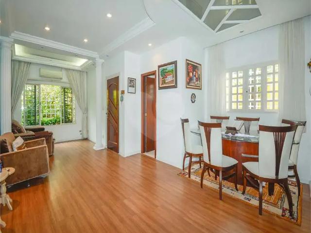 Casa / Sobrado para Venda em São Paulo/SP Vila Madalena 3 Quartos