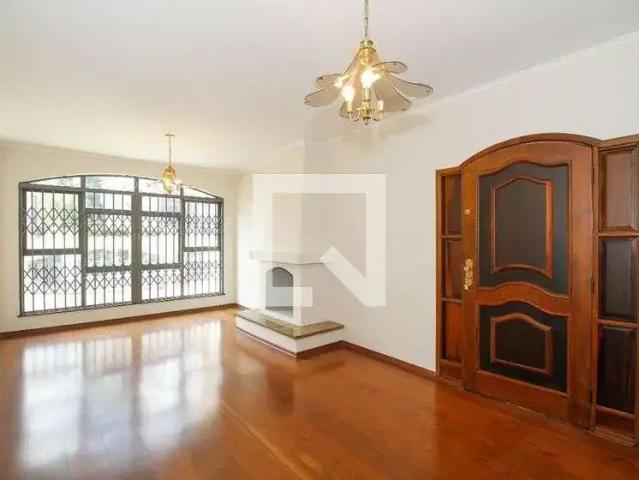 Casa / Sobrado para Venda em São Paulo/SP Vila Madalena 3 Quartos