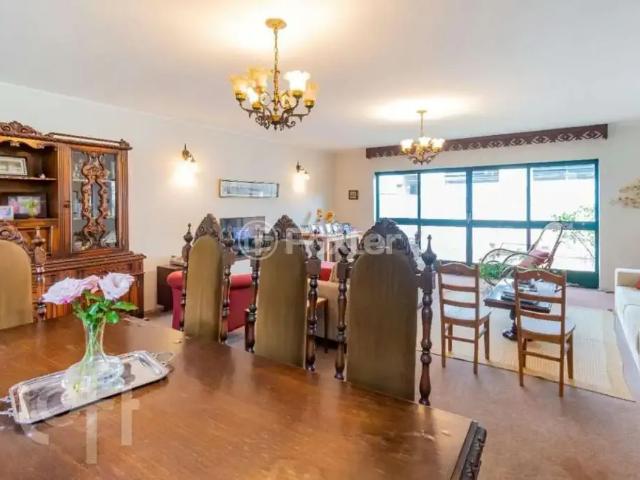 Casa / Sobrado para Venda em São Paulo/SP Vila Madalena 3 Quartos