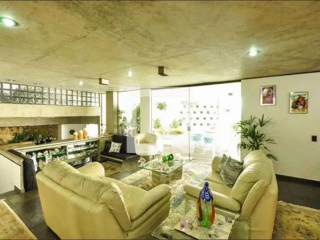 Casa / Sobrado para Venda em São Paulo/SP Vila Madalena 4 Quartos