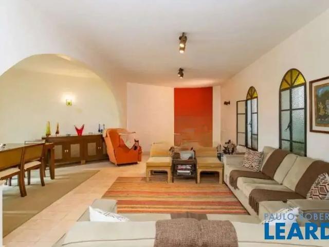 Casa / Sobrado para Venda em São Paulo/SP Vila Madalena 4 Quartos