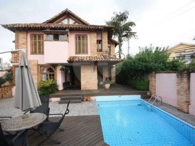 Casa / Sobrado para Venda em São Paulo/SP Vila Madalena 4 Quartos