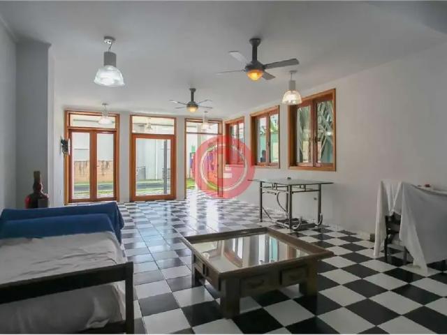 Casa / Sobrado para Venda em São Paulo/SP Vila Madalena 4 Quartos