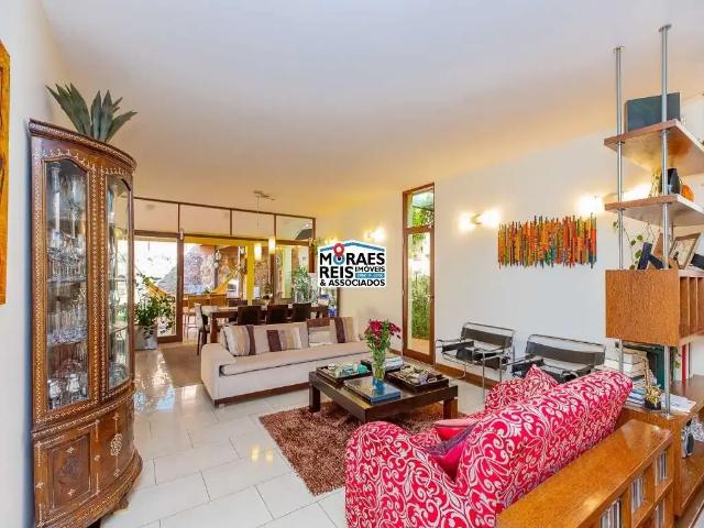Casa / Sobrado para Venda em São Paulo/SP Vila Madalena 4 Quartos