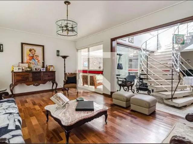 Casa / Sobrado para Venda em São Paulo/SP Vila Madalena 5 Quartos