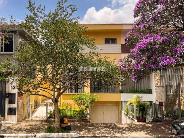 Casa / Sobrado para Venda em São Paulo/SP Vila Madalena 5 Quartos