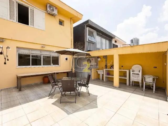 Casa / Sobrado para Venda em São Paulo/SP Vila Madalena 5 Quartos