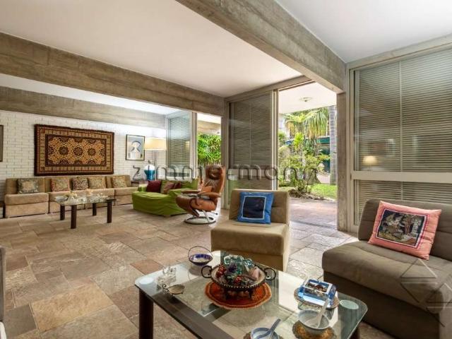 Casa / Sobrado para Venda em São Paulo/SP Vila Madalena 5 Quartos
