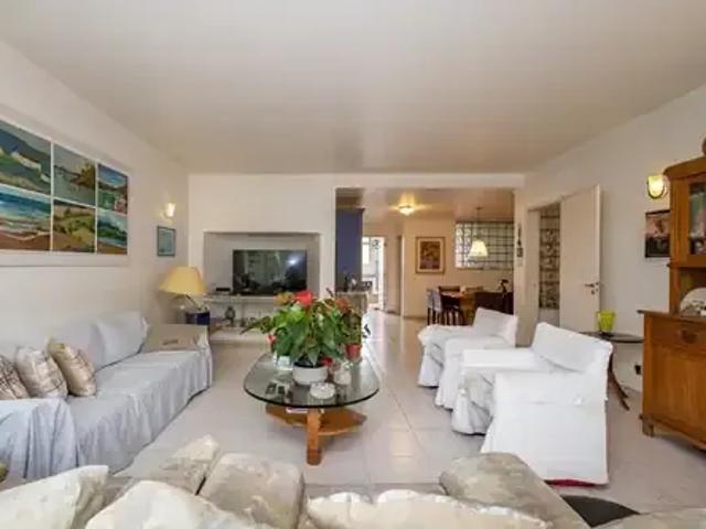 Casa / Sobrado para Venda em São Paulo/SP Vila Madalena 5 Quartos