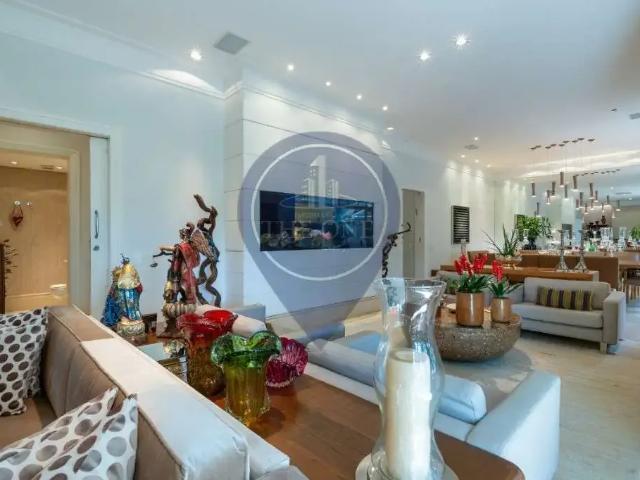 Casa / Sobrado para Venda em São Paulo/SP Vila Madalena 5 Quartos