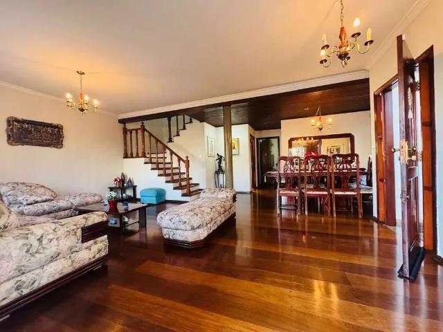 Casa / Sobrado para Venda em São Paulo/SP Vila Marari 4 Quartos