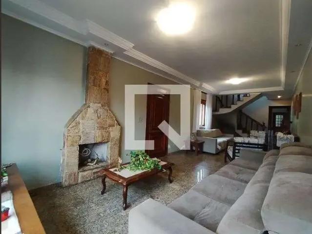 Casa / Sobrado para Venda em São Paulo/SP Vila Mazzei 5 Quartos