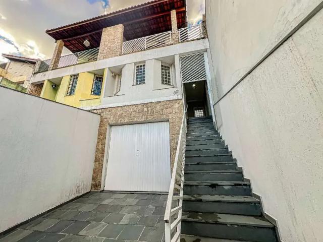 Casa / Sobrado para Venda em São Paulo/SP Vila Mazzei 3 Quartos