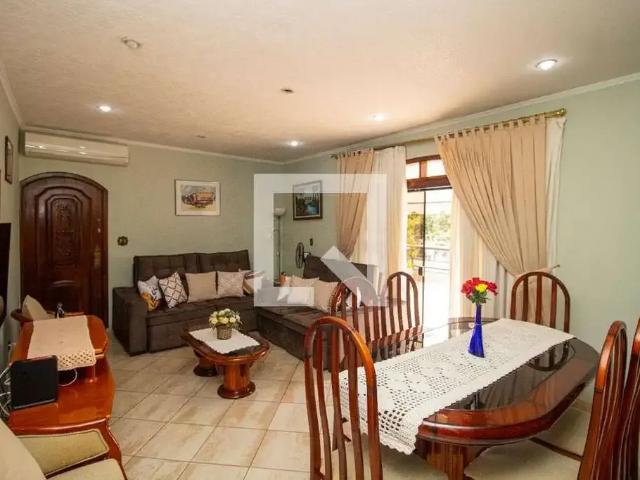 Casa / Sobrado para Venda em São Paulo/SP Vila Mazzei 3 Quartos