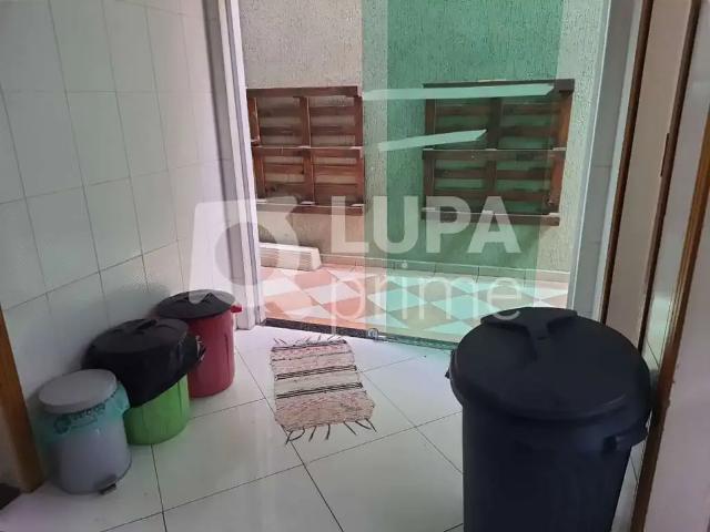 Casa / Sobrado para Venda em São Paulo/SP Vila Mazzei 3 Quartos