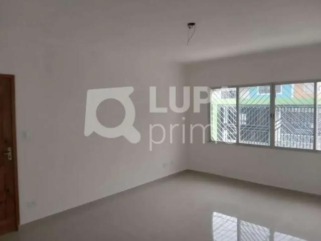 Casa / Sobrado para Venda em São Paulo/SP Vila Mazzei 3 Quartos