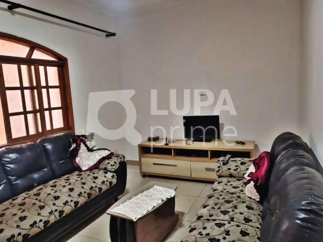 Casa / Sobrado para Venda em São Paulo/SP Vila Medeiros 2 Quartos