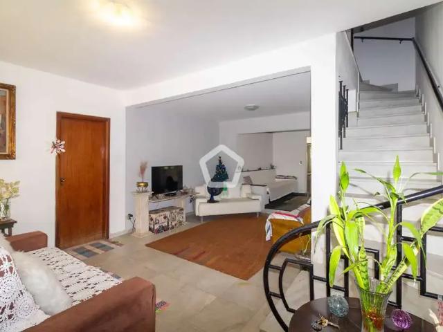 Casa / Sobrado para Venda em São Paulo/SP Vila Monumento 4 Quartos