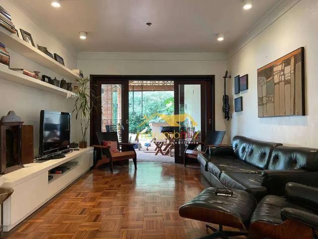 Casa / Sobrado para Venda em São Paulo/SP Vila Morumbi 4 Quartos