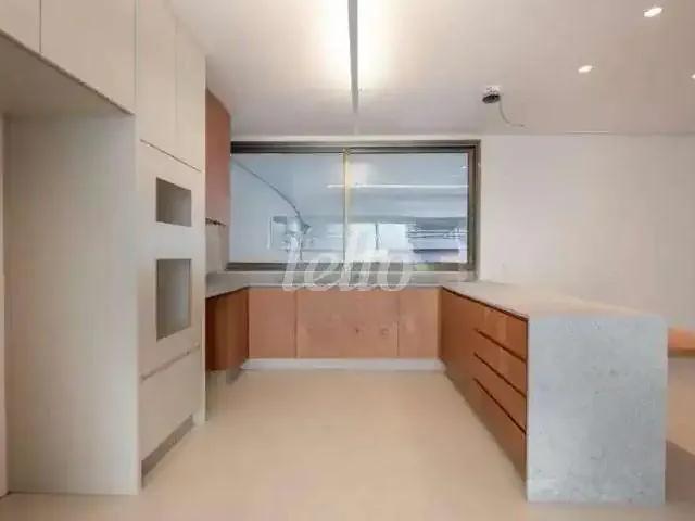 Casa / Sobrado para Venda em São Paulo/SP Vila Nova Conceição 3 Quartos