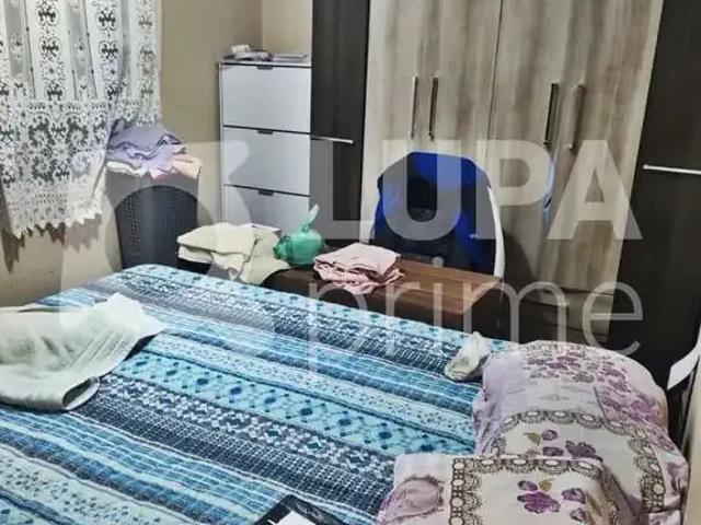 Casa / Sobrado para Venda em São Paulo/SP Vila Nova Galvão 3 Quartos