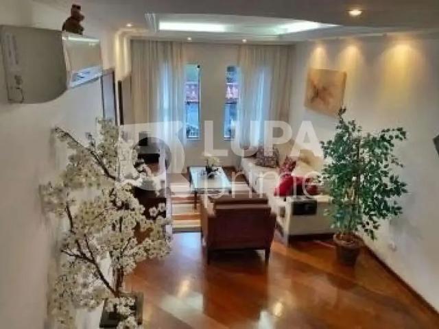 Casa / Sobrado para Venda em São Paulo/SP Vila Nova Mazzei 4 Quartos