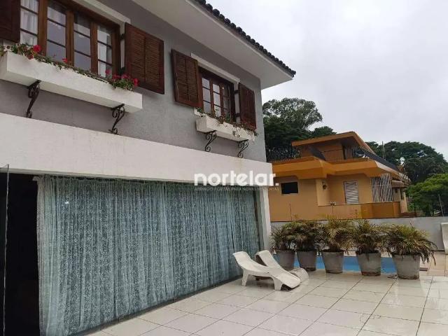 Casa / Sobrado para Venda em São Paulo/SP Vila Albertina 5 Quartos