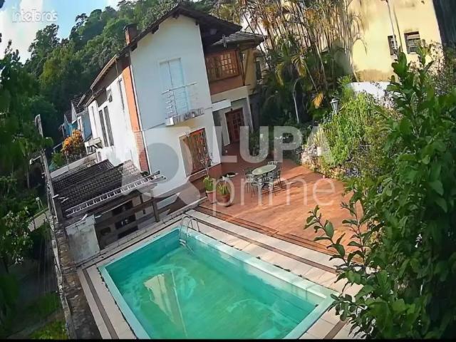 Casa / Sobrado para Venda em São Paulo/SP Vila Albertina 5 Quartos