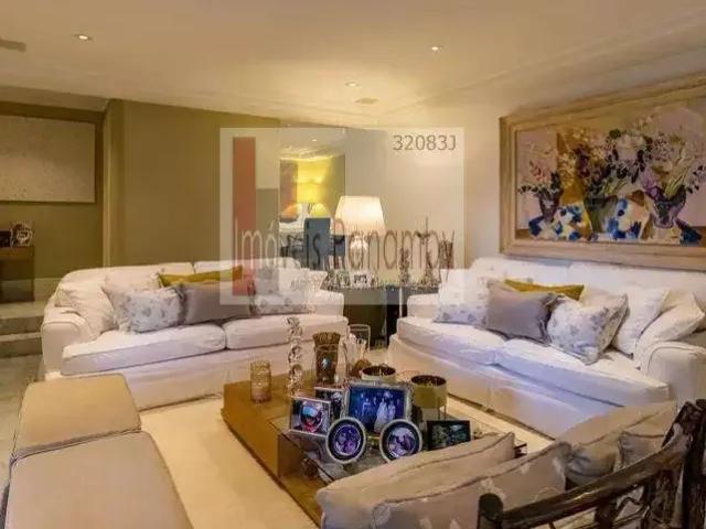 Casa / Sobrado para Venda em São Paulo/SP Vila Andrade 4 Quartos